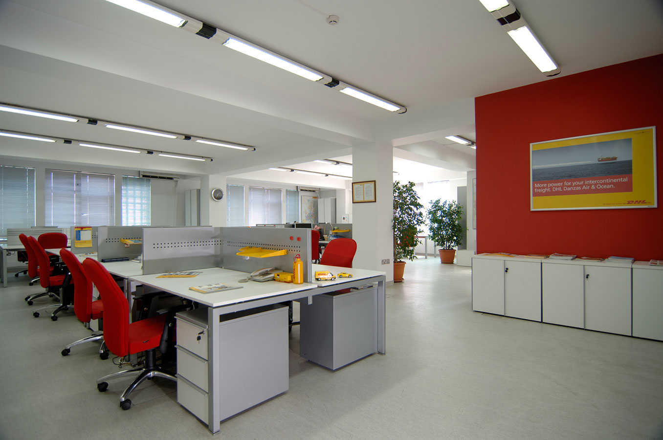 DHL GLOBAL FORWARDING OFFICE – mimaristudio